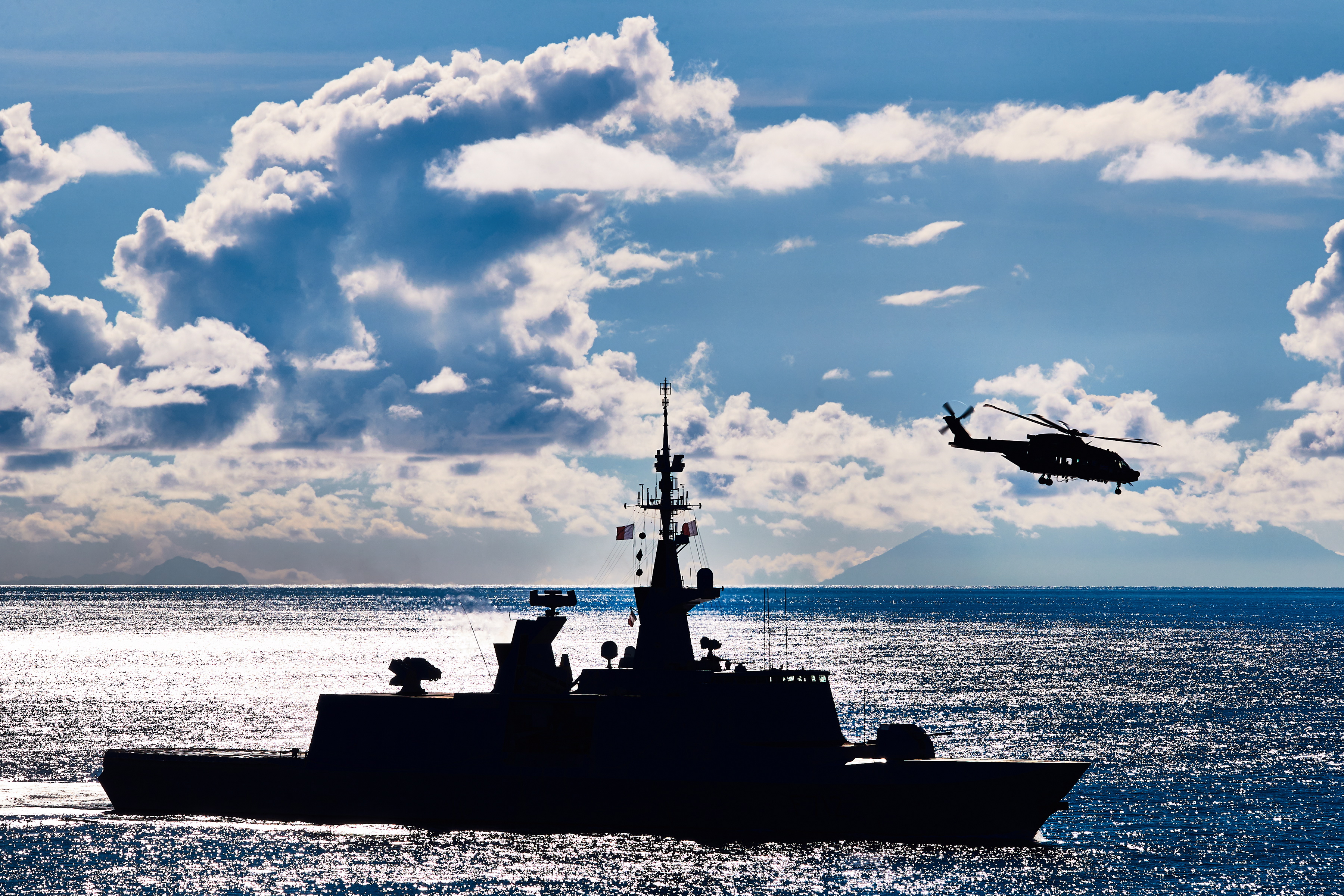 Rolls-Royce: marine sell-off will bolster defence assets