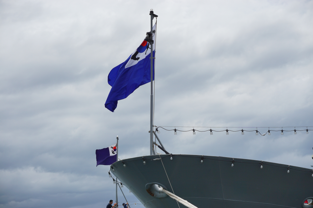 Republic of Korea Navy receives first Daegu-class frigate