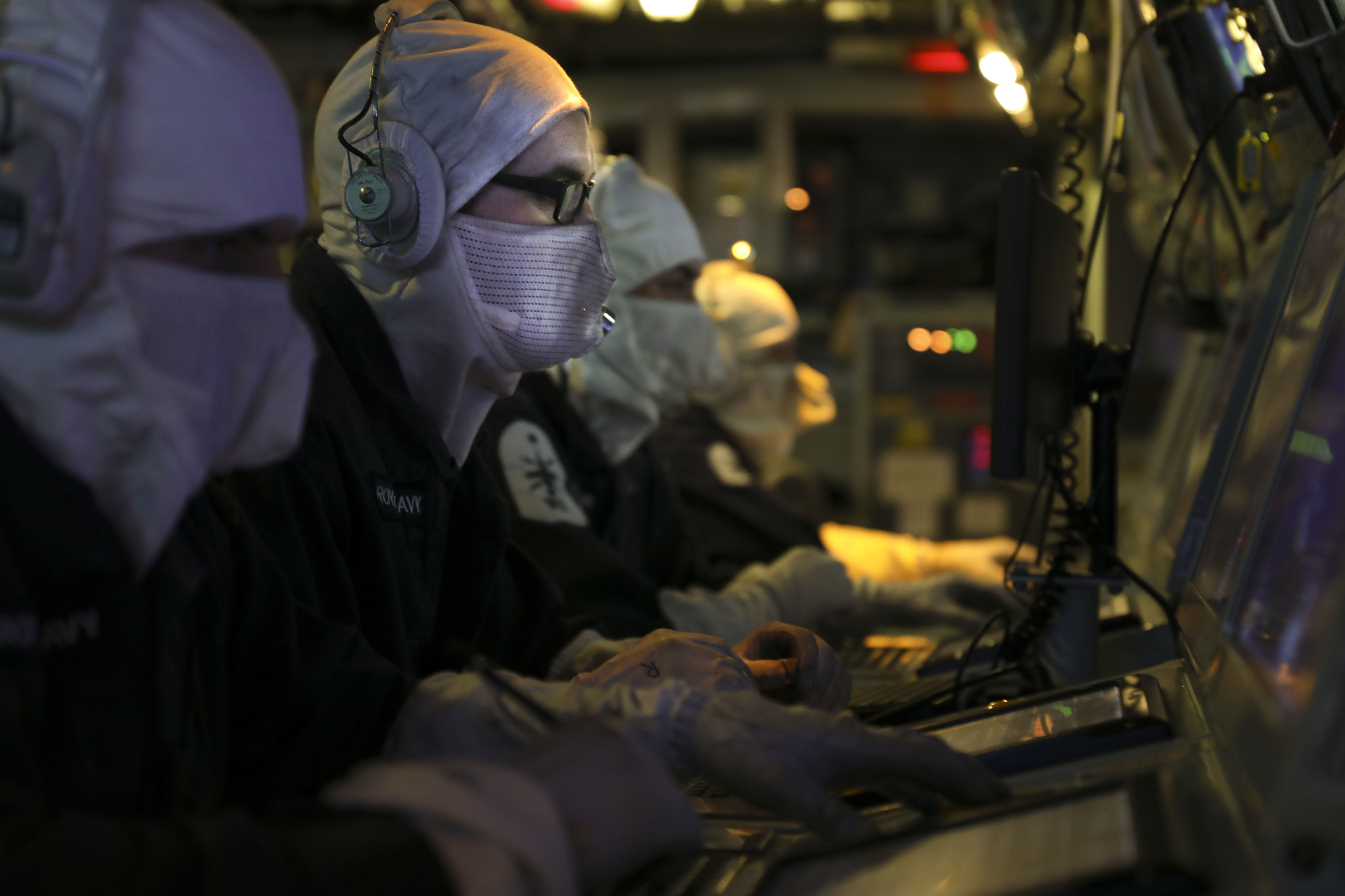 Defence Online | Information Warrior 2018 takes aim at maritime comms