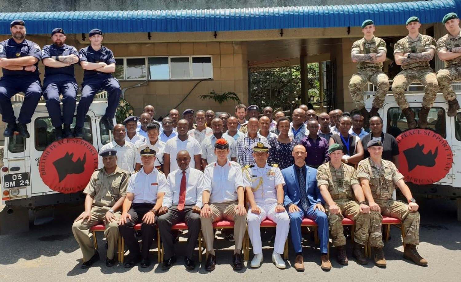 Defence Online | Naval service specialists train Kenyan forces