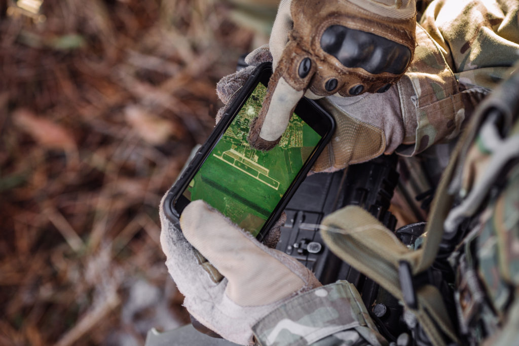 Raytheon to load mission applications on hand-held devices