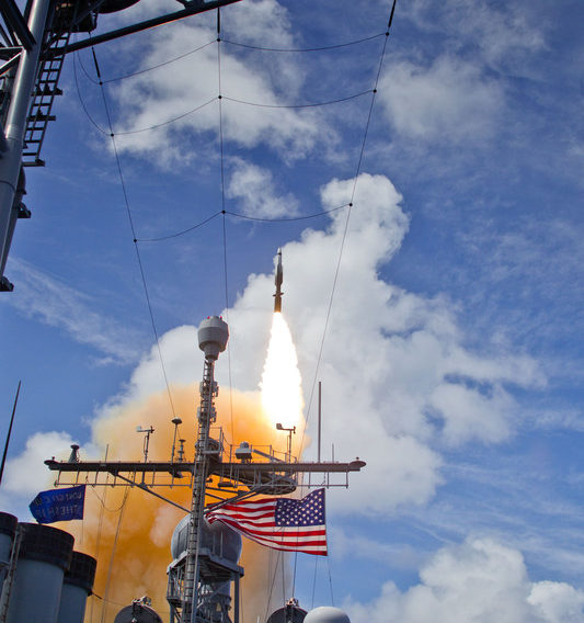 Raytheon, Missile Defense Agency sign landmark $2 billion contract