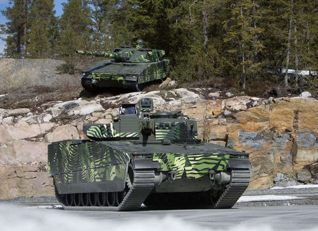 Czech Republic, Sweden and BAE Systems sign MoU for new infantry ...